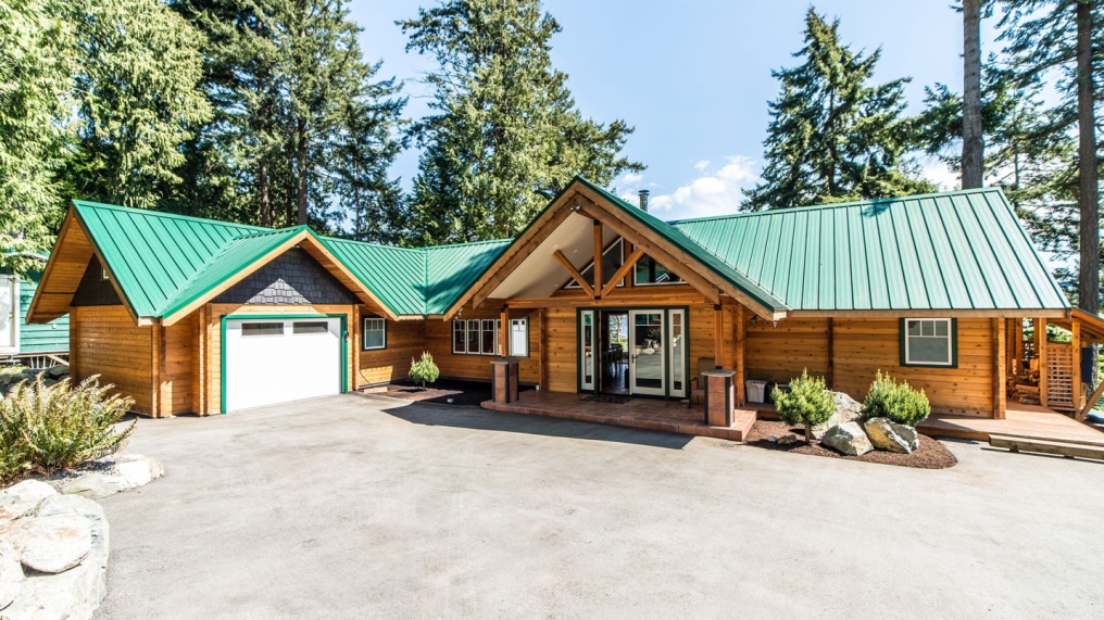 The Family Cottage | Pan-Abode