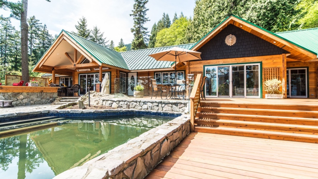 The Family Cottage | Pan-Abode