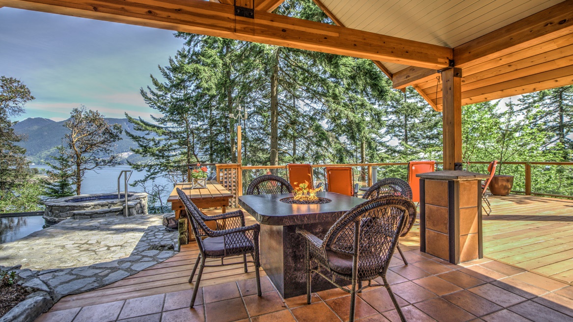 The Family Cottage | Pan-Abode